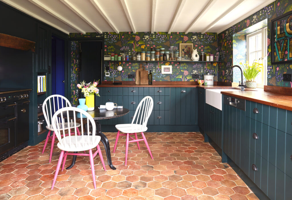 Snug Reveal - Transforming our Kitchen into a Cosy Family Room – Sophie ...