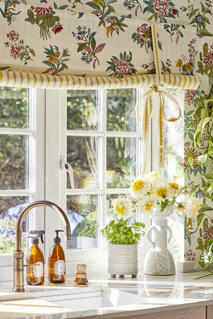 How to paint UPVC windows – Sophie Robinson